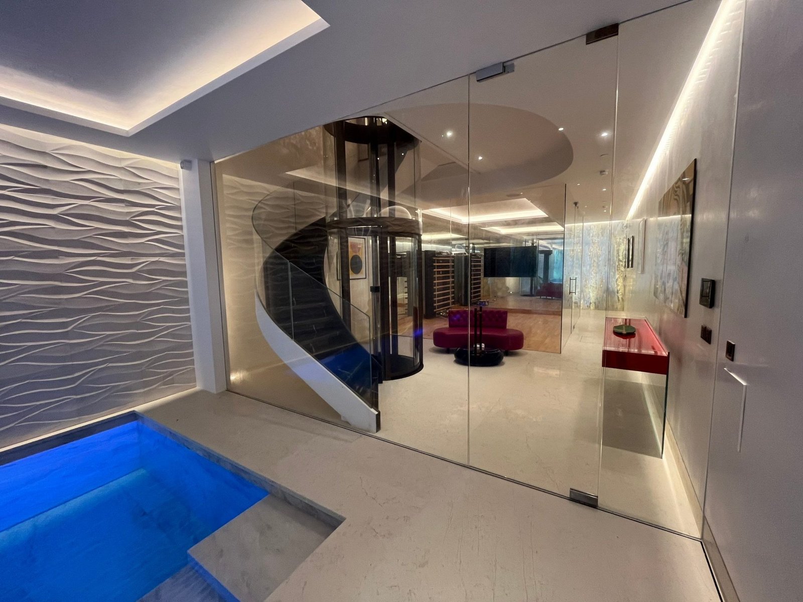 Precision Glass Ltd |Frameless & Curved Bespoke Glass Specialists