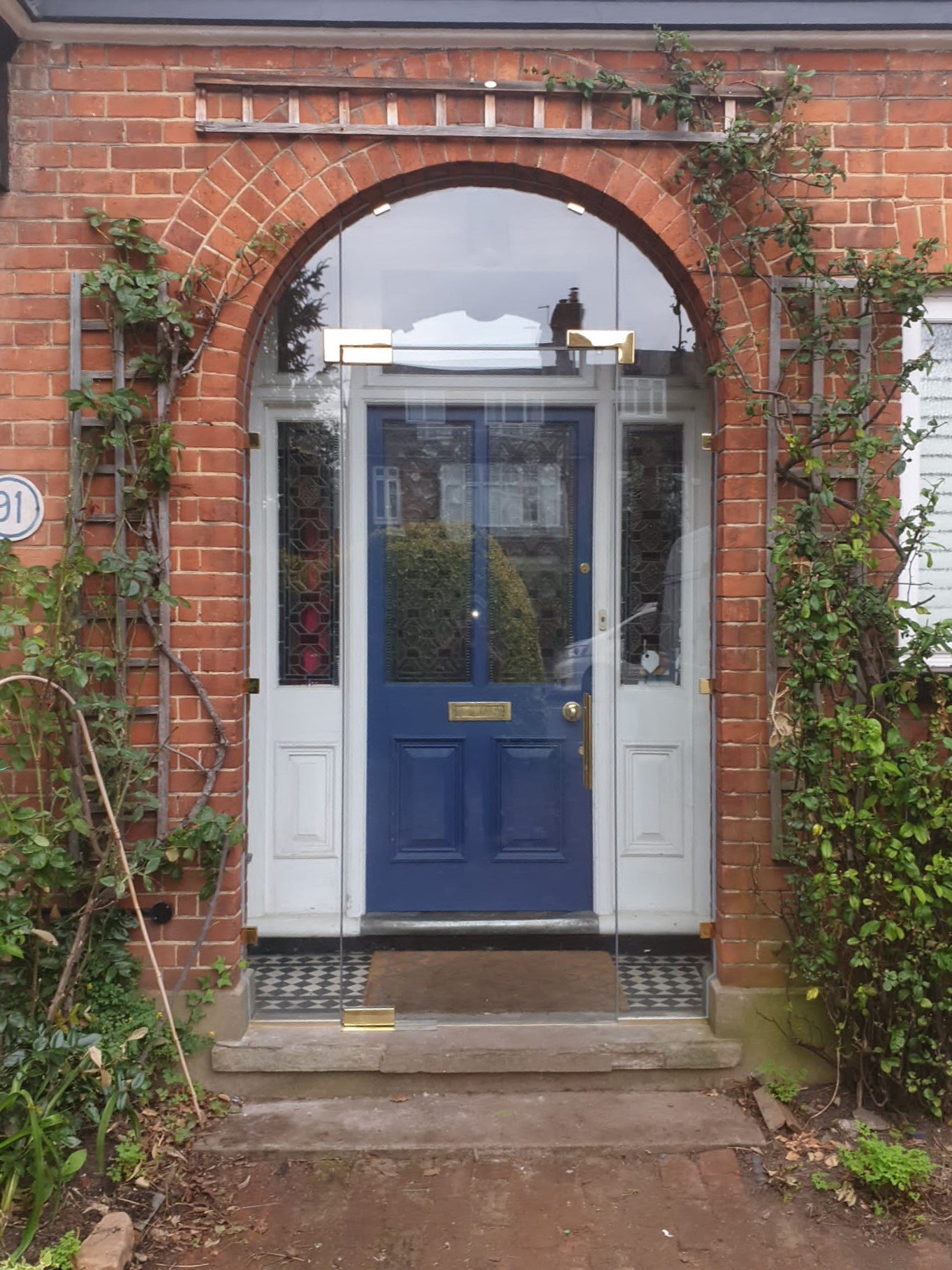 Structural Glass & Glass Structures | Precision Glass Ltd